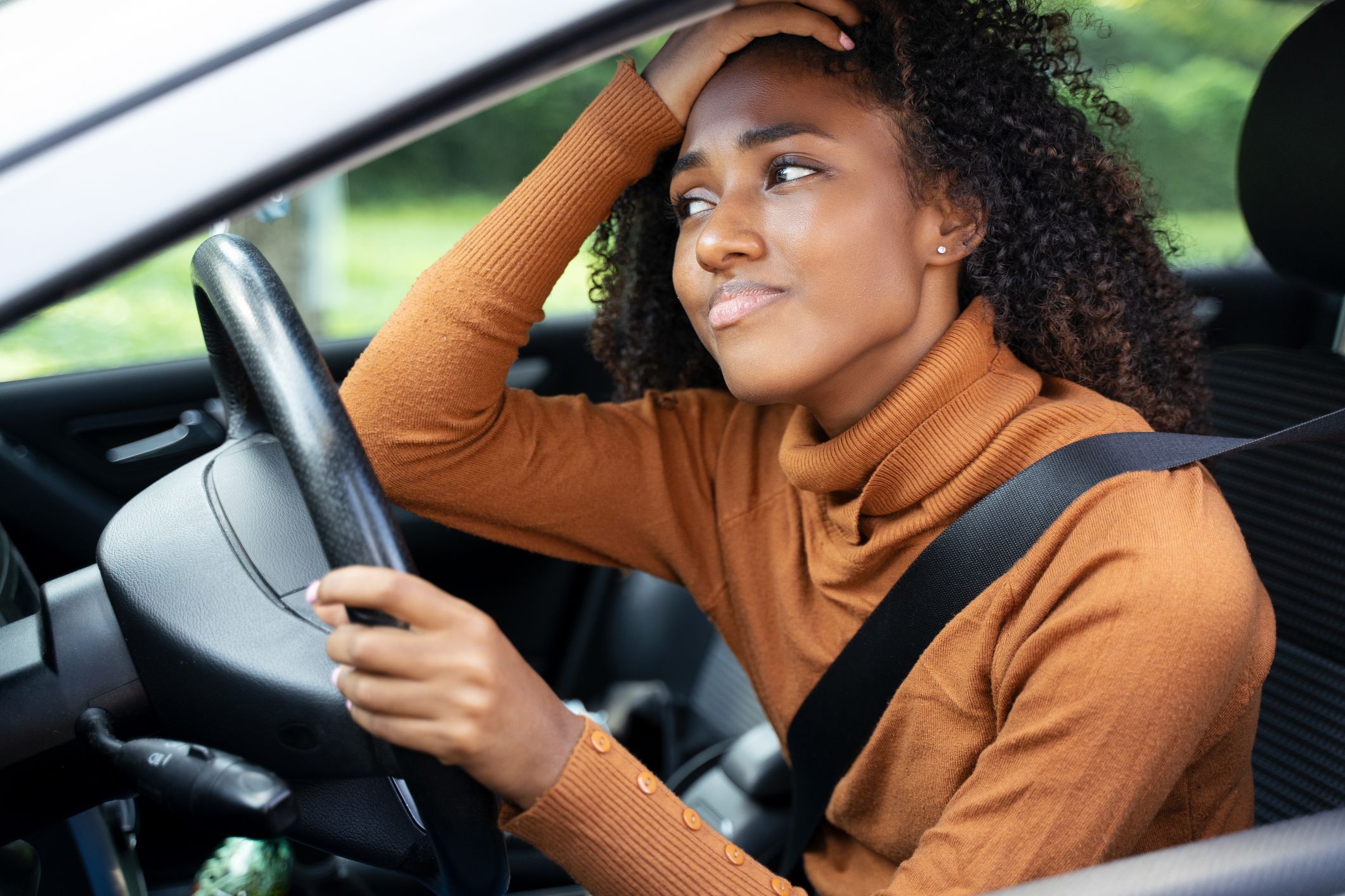 Como se proteger de 6 tipos de golpes do seguro auto? - Autocompara